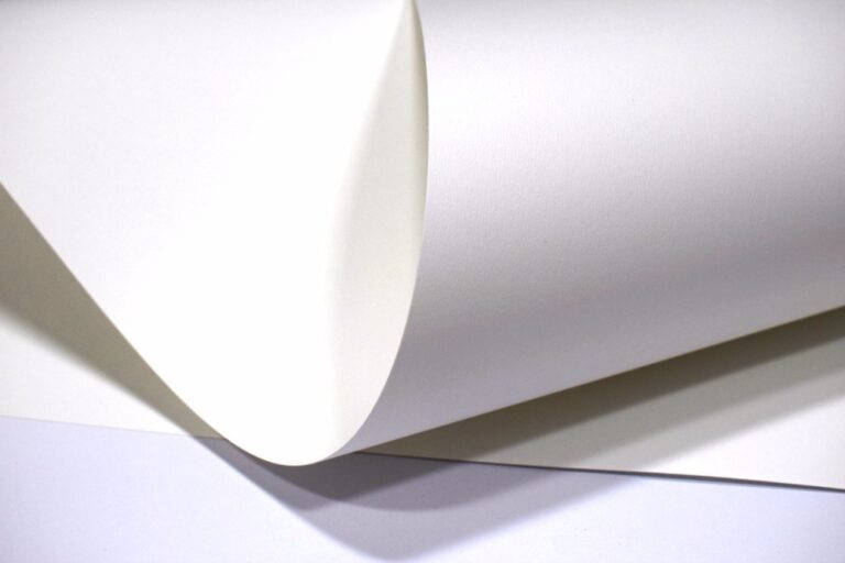 RIVES TRADITION BRIGHT WHITE - KGEPEL Papéis